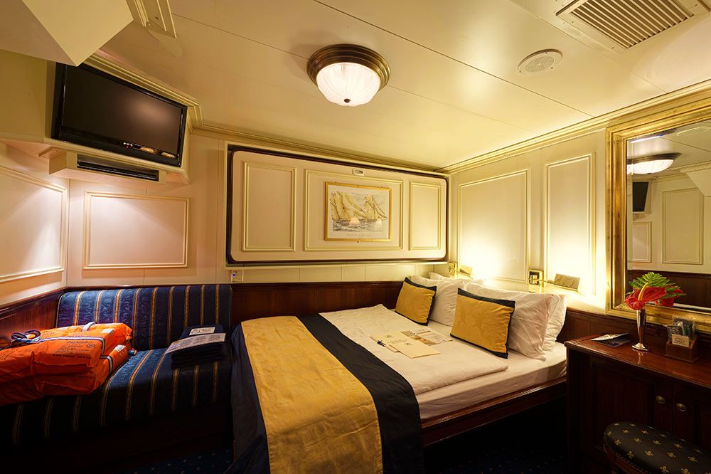 Royal Clipper